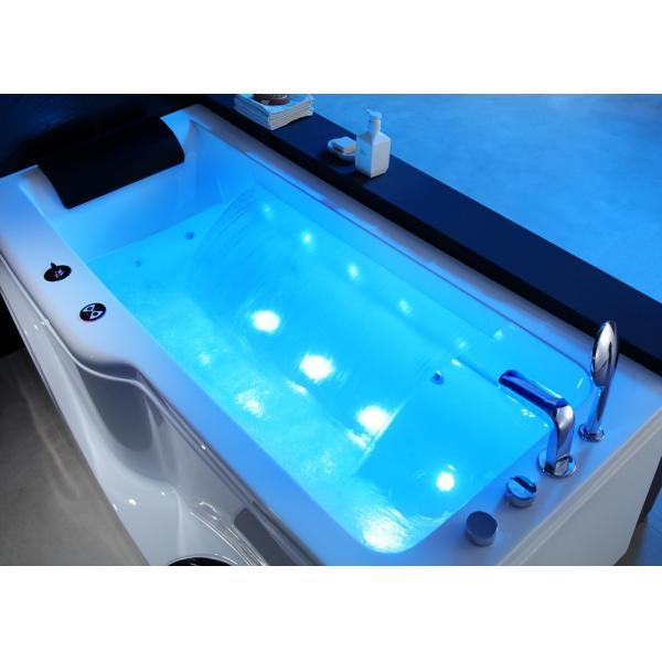 Quality Luxurious Spa Massage Bathtub with Waterfall Steps for sale
