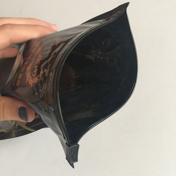 Quality Medium cigar packaging bag moisture proof pouch ensuring cigars remain in for sale
