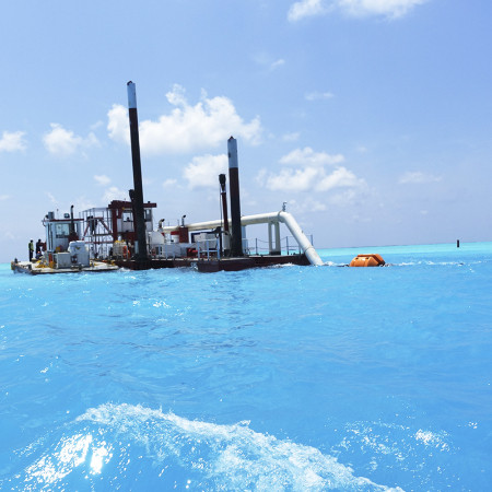 Quality Cummins Engine Hydraulic Cutter Suction Dredger Equipment 4000m3 for sale