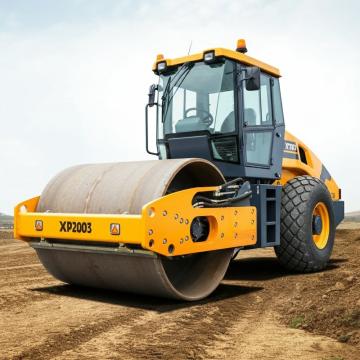 Quality XP303 30 Ton 545kPa Pneumatic Tire Vibratory Road Roller for sale