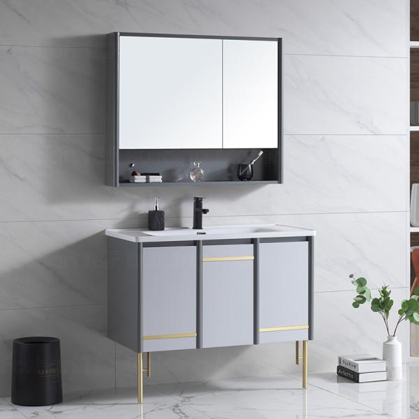 Quality Solid Wood Floor Mount Bathroom Vanities With HD Silver Mirror for sale