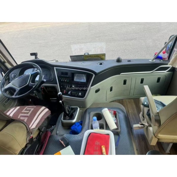 Quality Small Reception Group Tours Classic Mini Bus with Manual Transmission for sale