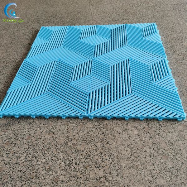 Quality Uv Resistance Yes Slip Resistance ASTM D2047 Interlocking Flooring for Durable and Attractive Outdoor Spaces for sale