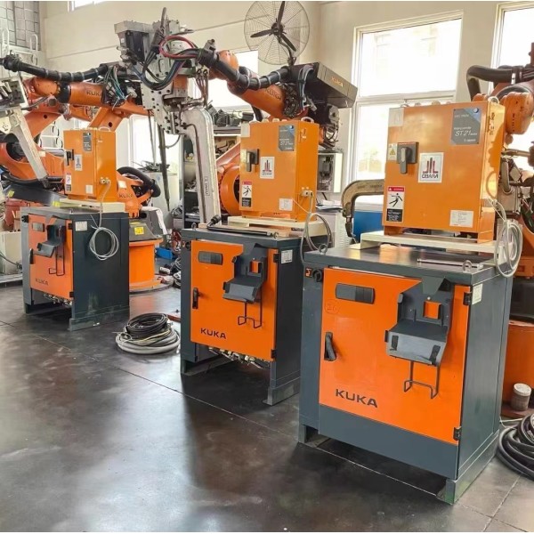 Quality 6 Axis Used Mig Welding Robot KR 6 R700 Sixx Robotic Welding Machine for sale