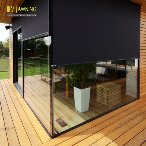 Quality 70mm Vertical Retractable Window Awnings Remote Control for sale