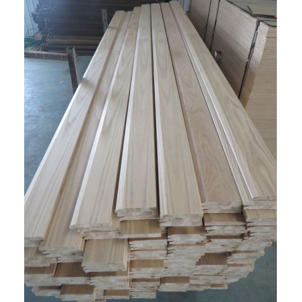 Quality Unfinished Oak Veneered Bevelled Skirting Board With Finger Joint Fir Core for sale