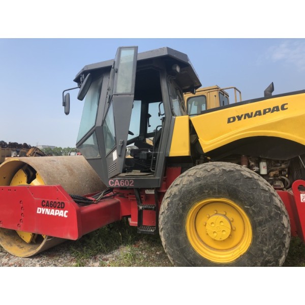 Quality Road Construction Equipments Big Used Dynapac CA251 CA30D CA25D Road Roller for sale