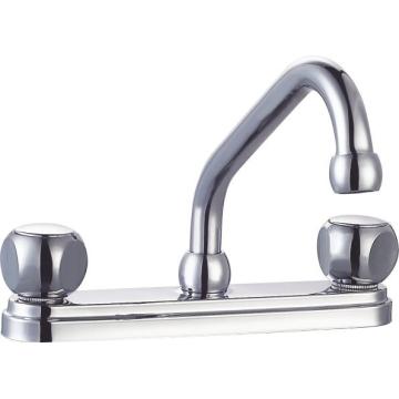 Quality 360 Degree Swivel Chrome 2 Handle Kitchen Faucet OEM ODM for sale