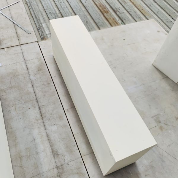 Quality Customized Size Refractory Brick for Auto Glass Run Channel Fused Cast Skid Rail for sale