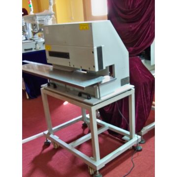 Quality PCB Separator with Optional Platform Handling Long PCB,CWV-3 for sale