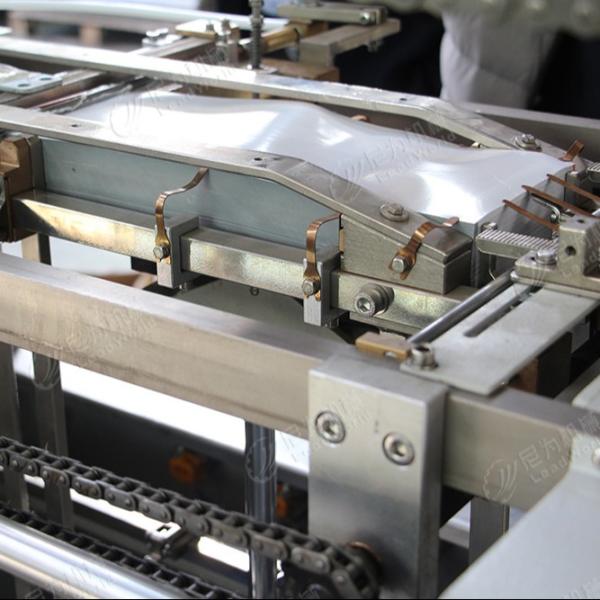 Quality Wet Glue Horizontal Automatic Labeling Machine For Bottles Flexible Position for sale