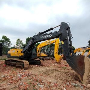 Quality Ec380 Used Volvo Excavator 3 M3 Bucket Capacity for sale