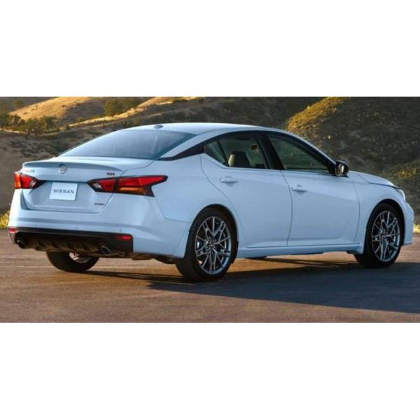 Quality Comfortable Nissan Altima 2023 White Gas Engine Cars Reviving Driving Experience for sale