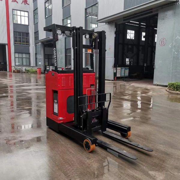 Quality Hot sale warehouse forklift 1 ton 1.5 ton 2 ton standing electric forklift trucks top quality reach trucks for sale