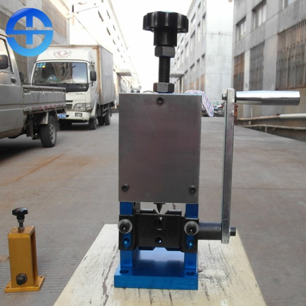 Quality Light Weight Copper Wire Stripping Machine Manual Copper Wire Stripper Model SD-025 for sale