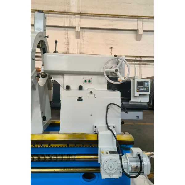 Quality 6-Ton Heavy Duty Large Diameter Lathe CW61160: Stable Precision For Large for sale