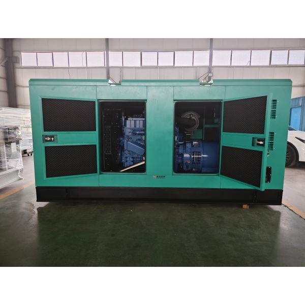 Quality Waterproof and Dustproof Protection Performance Electric Start Bottom Fuel Tank with Long-lasting Stores 8 Hours of Fuel for sale