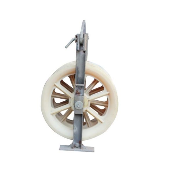 Quality 916mm Diameter MC Nylon 5-Wheel Transmission Line Pulley Block for Heavy-Duty Stringing for sale