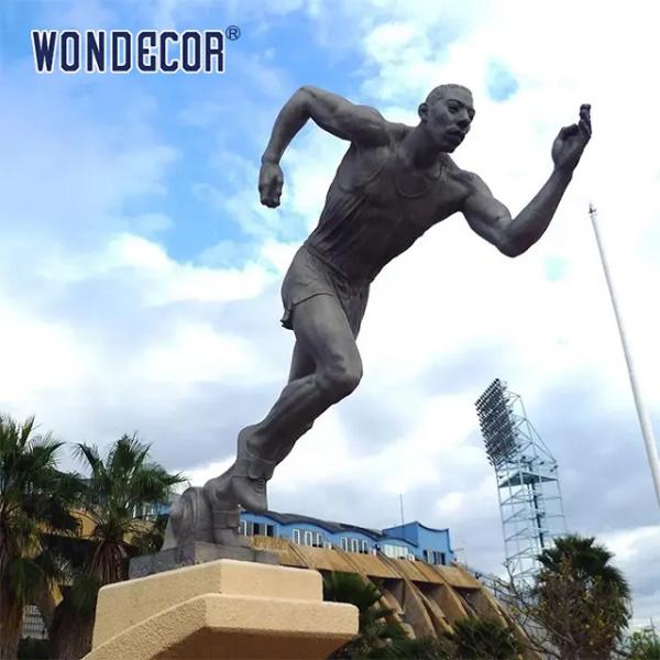 Quality Outdoor Square Bronze Statues Sculpture 180cm Bronze Athlete Statue for sale