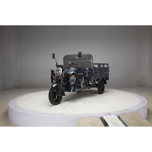 Quality Electric cargo tricycle HK160 motor 1500W battery 72V58AH Hydraulic dump for sale