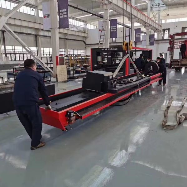 Quality Metal Tube Metal Pipe Cutting Machine With CNC Control And Consumption for sale