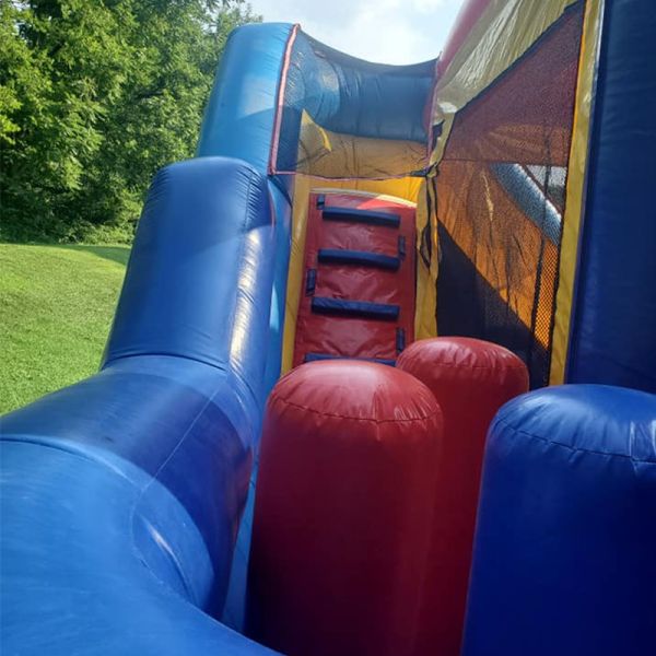 Quality Children's Trampoline Inflatable Bounce House with Slide Obstacle and Splash for sale