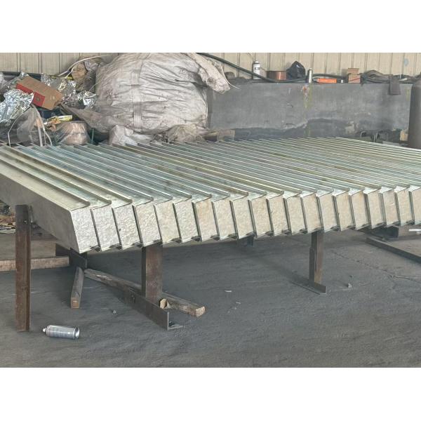 Quality Durable Versatile Concrete Retaining Wall Sleeper Molds With Customizable for sale