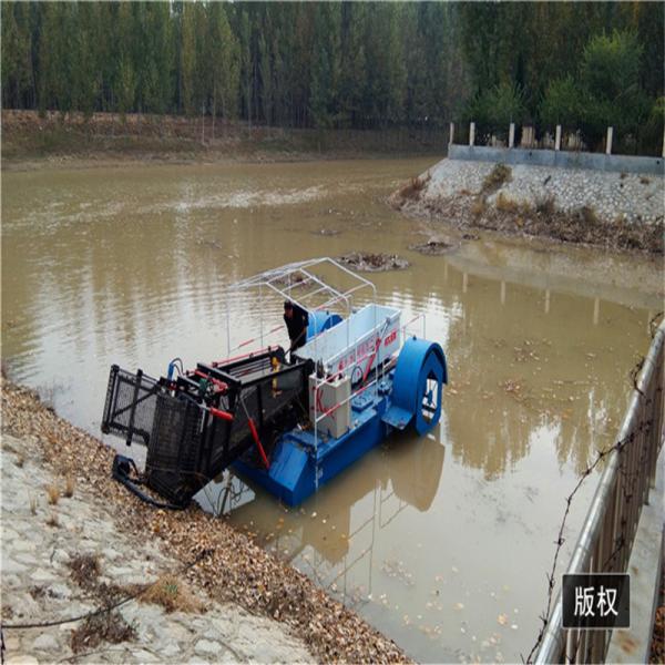 Quality 2000m2 5m3 Aquatic Weed Harvester Weed Cutting Machine for sale