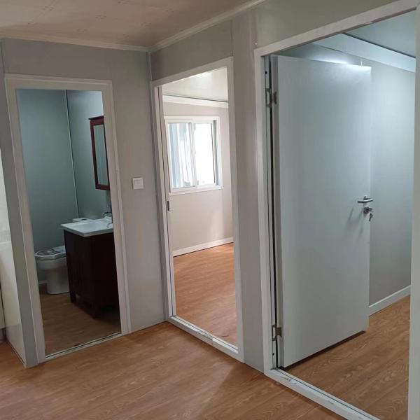Quality Mobile Living Container House with 2 Bedrooms and 1 Bathroom in Prefab Folding for sale