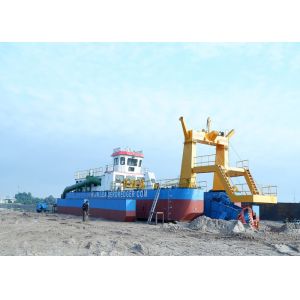 Quality Submersible Pump Dredger Ship 298KW Auxiliary Engine Power Beach Offshore for sale
