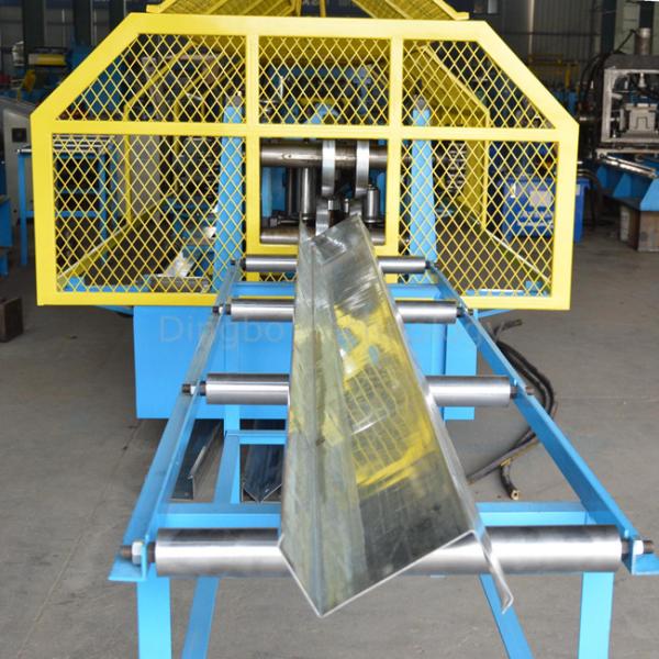 Quality Customized Steel Z Purlin Roll Forming Machine PLC Control High Performance for sale