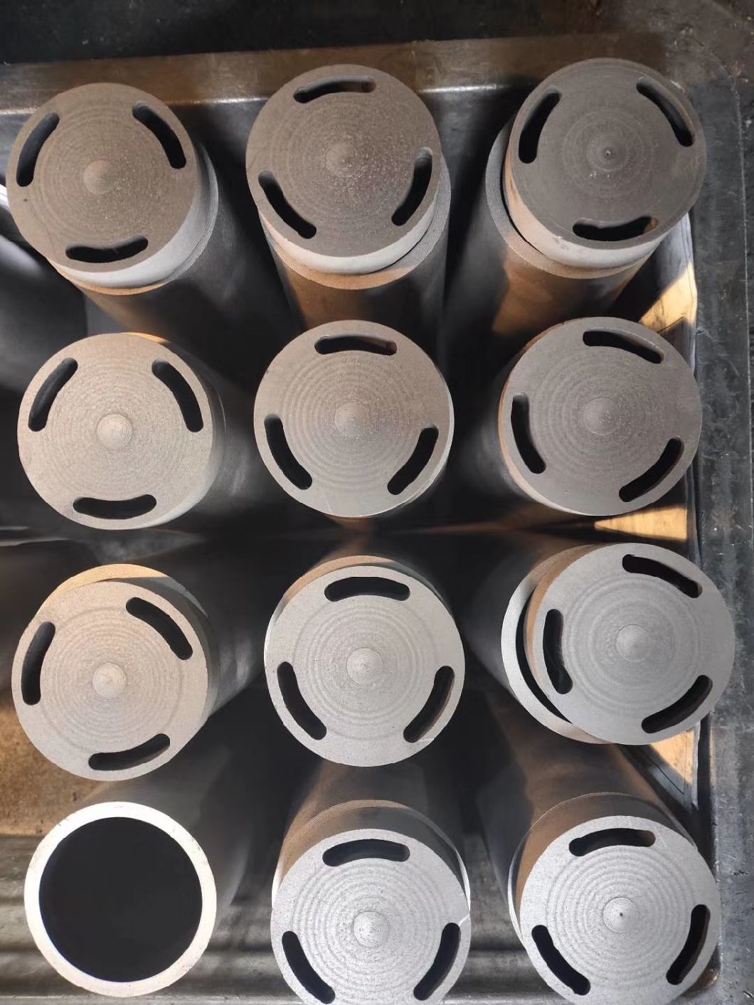 High Density 1.85 1.91g/cm3 Round Square Hexagonal Gear Graphite Mold for Casting Brass