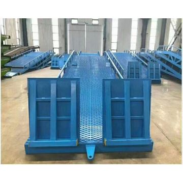 Quality 8T mobile container dock levelers portable loading unloading ramps for trucks for sale