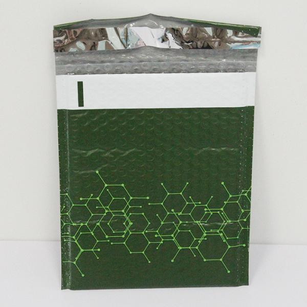 Quality Eco Friendly Plastic Bubble Mailer Bags Biodegradable 20x30cm Sizes Available for sale