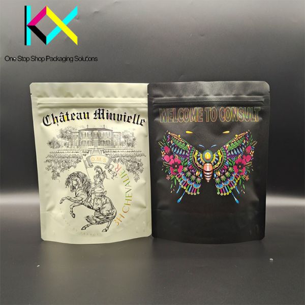 Quality Customizable Plastic Pouch Bags Spot UV Zip Pouch Food Packaging for sale