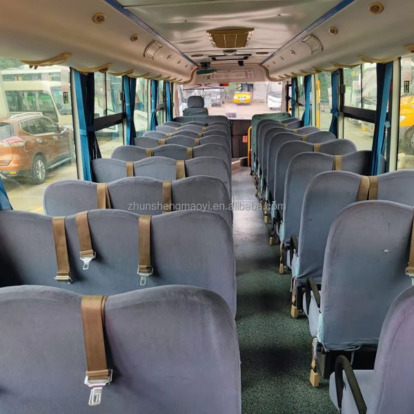 Quality 6-8L Engine Capacity LHD Yellow Second-hand School Bus for sale