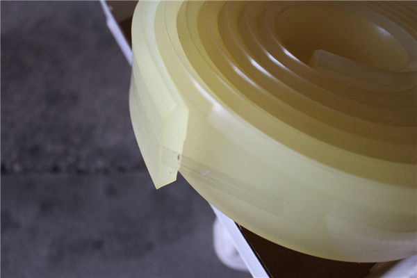 Quality Industry Screen Print Squeegee Gum Rubber with High Cut Resistance for sale