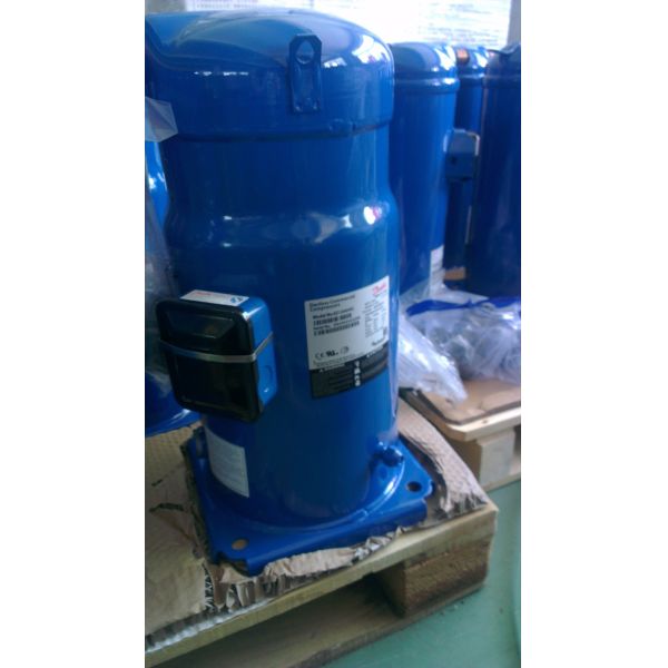 SM084-4VI Scroll Compressor front view