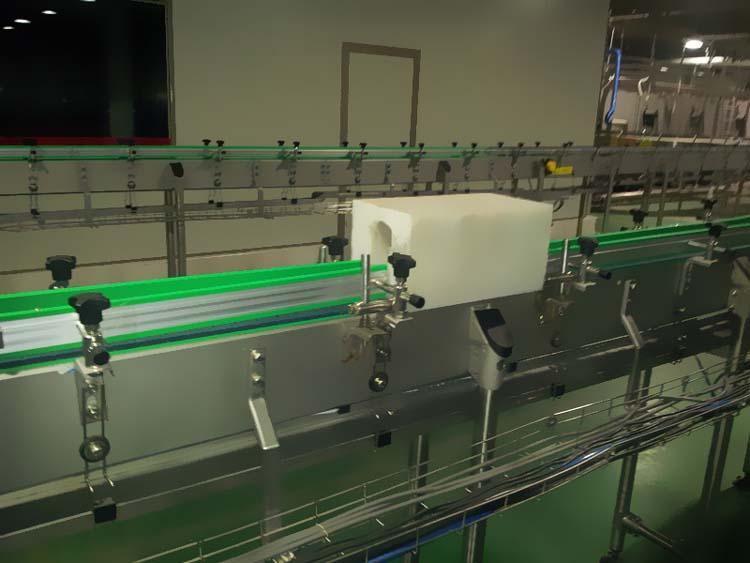 Automatic 330ml Can Beer Beverage Making Filling Processing Machine / Juice Canning Machine Production Line