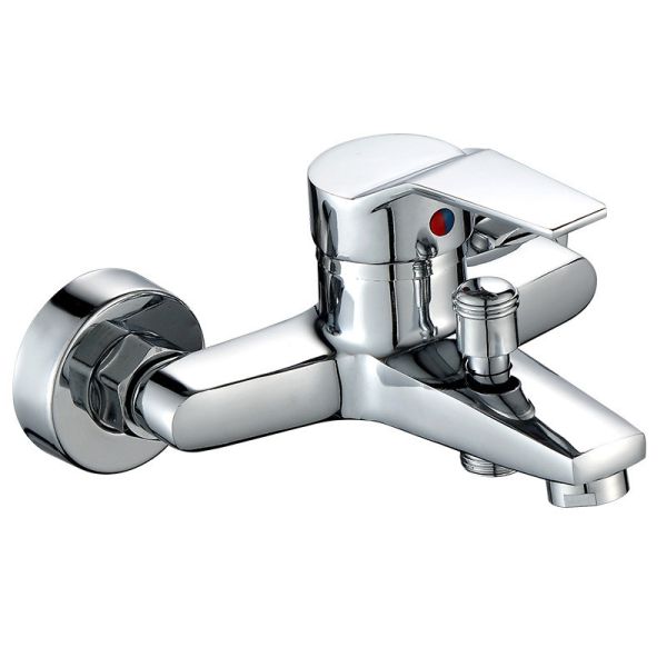 Quality Zinc Alloy Chrome Finish Bathroom Bathtub Mixer Shower Faucet with Hot and Cold Water for sale