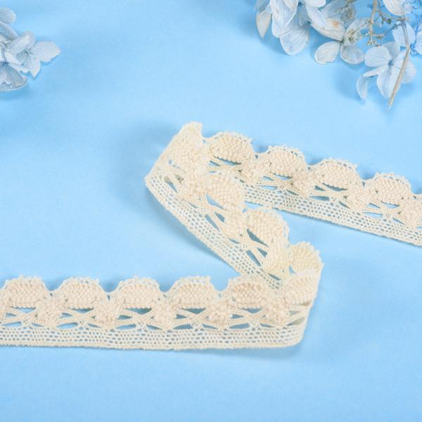 Quality 100% Cotton Sustainable Crocheted Embroidery Lace With Beads Home Textile for sale