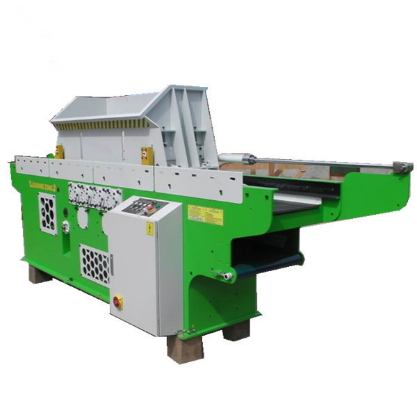 Quality Chicken Breeding 37kw 2850kg Wood Shaving Mill for sale