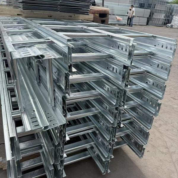 Quality Multi Style Aluminum Ladder Cable Tray OEM Metal Electrical Trunking for sale