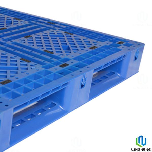 Quality Large Heavy Duty Nestable Pallet Euro Plastic Pallets Solid 1200x1000*150mm for sale