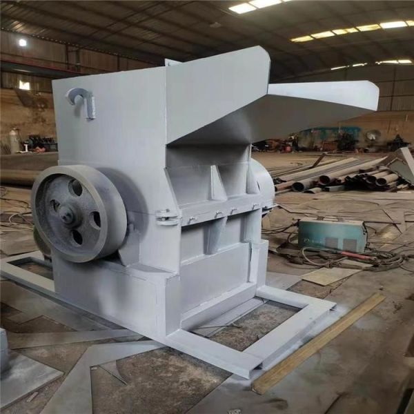 Quality High Speed Waste Plastic Crusher Production Capacity 500-800 kg/h for Plastic Crushing for sale
