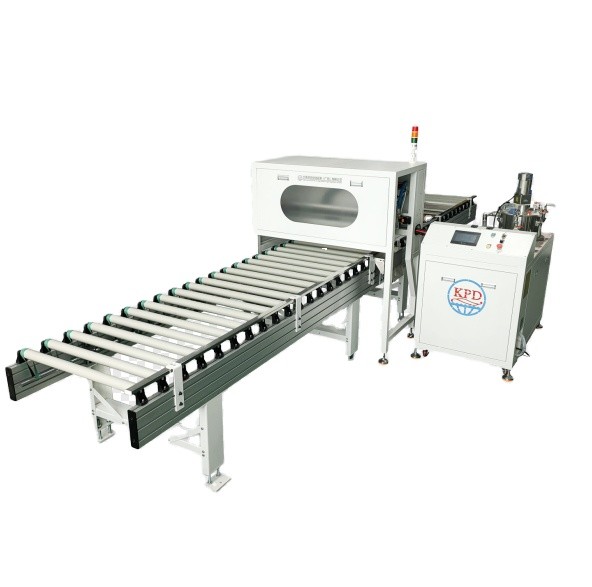 Quality Rockwook Sandwich Panel PU Spreading Machine at Affordable for sale
