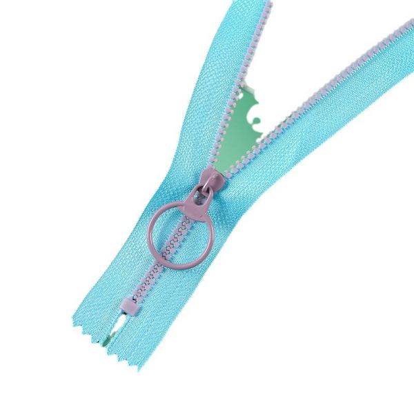 Quality 3 Plastic Zippers with Eco-friendly Design and Free Sample for sale