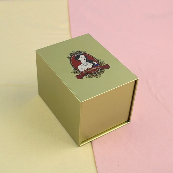 Quality Custom Logo Rigid Cardboard Foldable Magnetic Gift Box With Matte Lamination for sale
