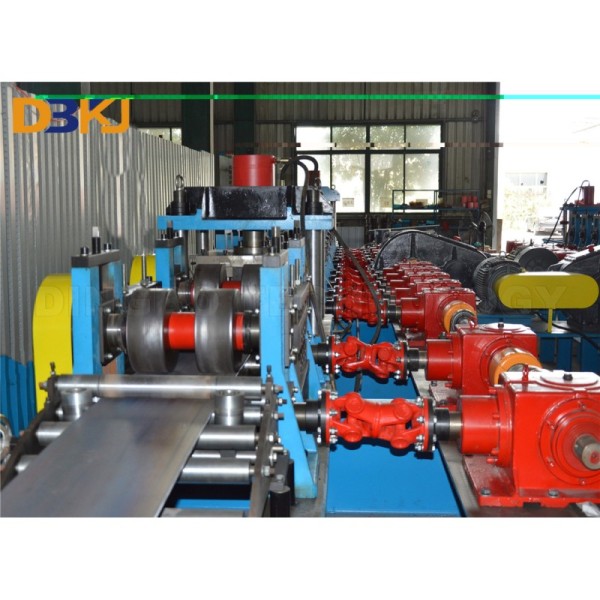 Quality 76mm Shaft Gearbox 5mm Post C Section Roll Forming Machine for sale