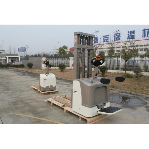 Quality Warehouse Powered Pallet Stacker 2 Ton Counterbalance Stacker for sale
